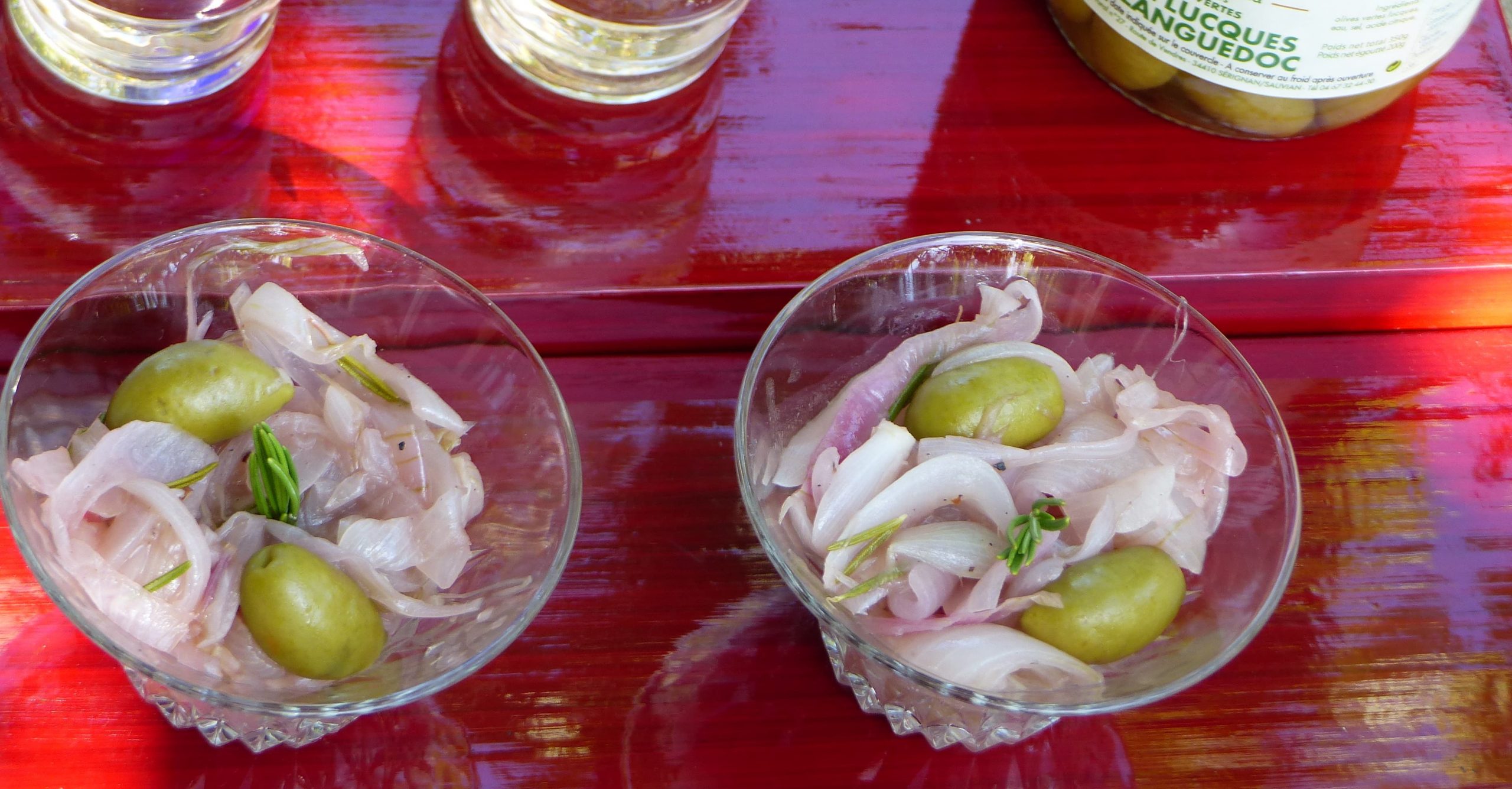 Recette Confit d'oignons aux olives AOP Lucques - Domaine Lupia